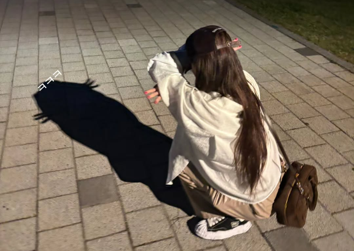 K-pop idols IU, Enhypen's Jungwon and Seventeen join in on cat shadow trend, Entertainment News ...